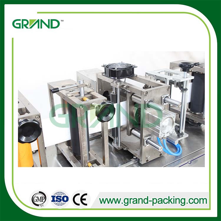 BH-N95 Automatic Mask Machine - Buy Product on Hunan Grand Packaging ...